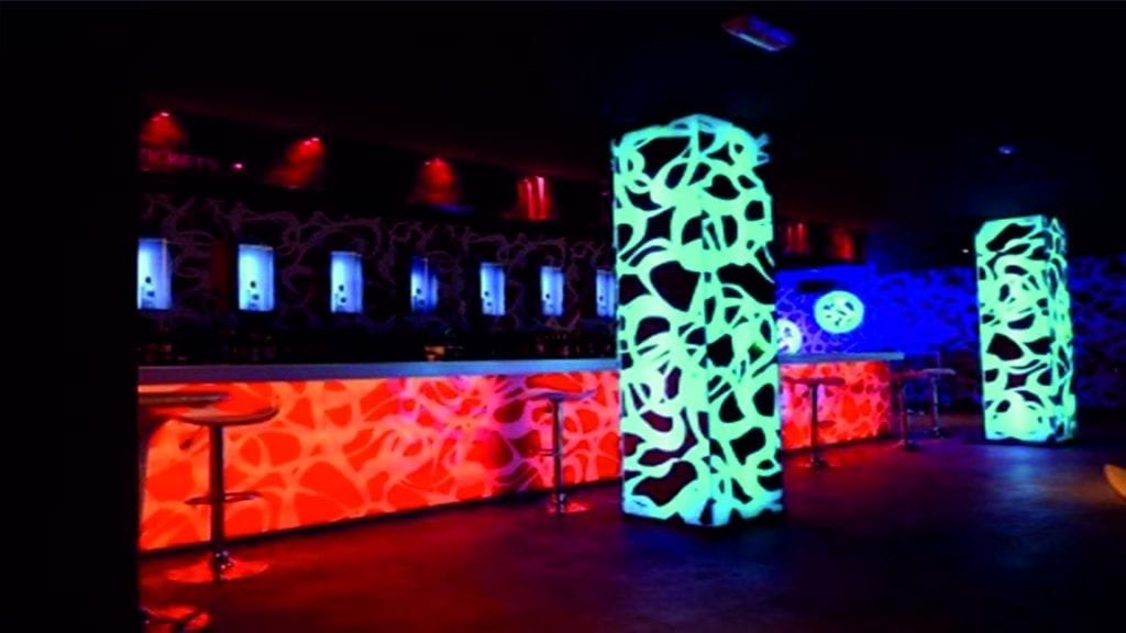 ¿Qué tipo de luces necesitas para una discoteca? - Luz y Color