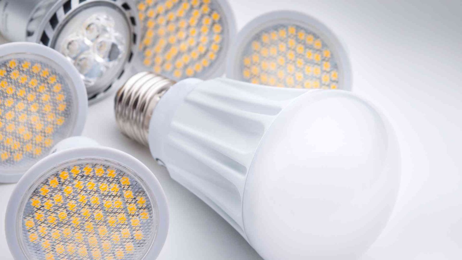 Tipos de tonalidades de luz led . Escoge la mejor - Luz y Color
